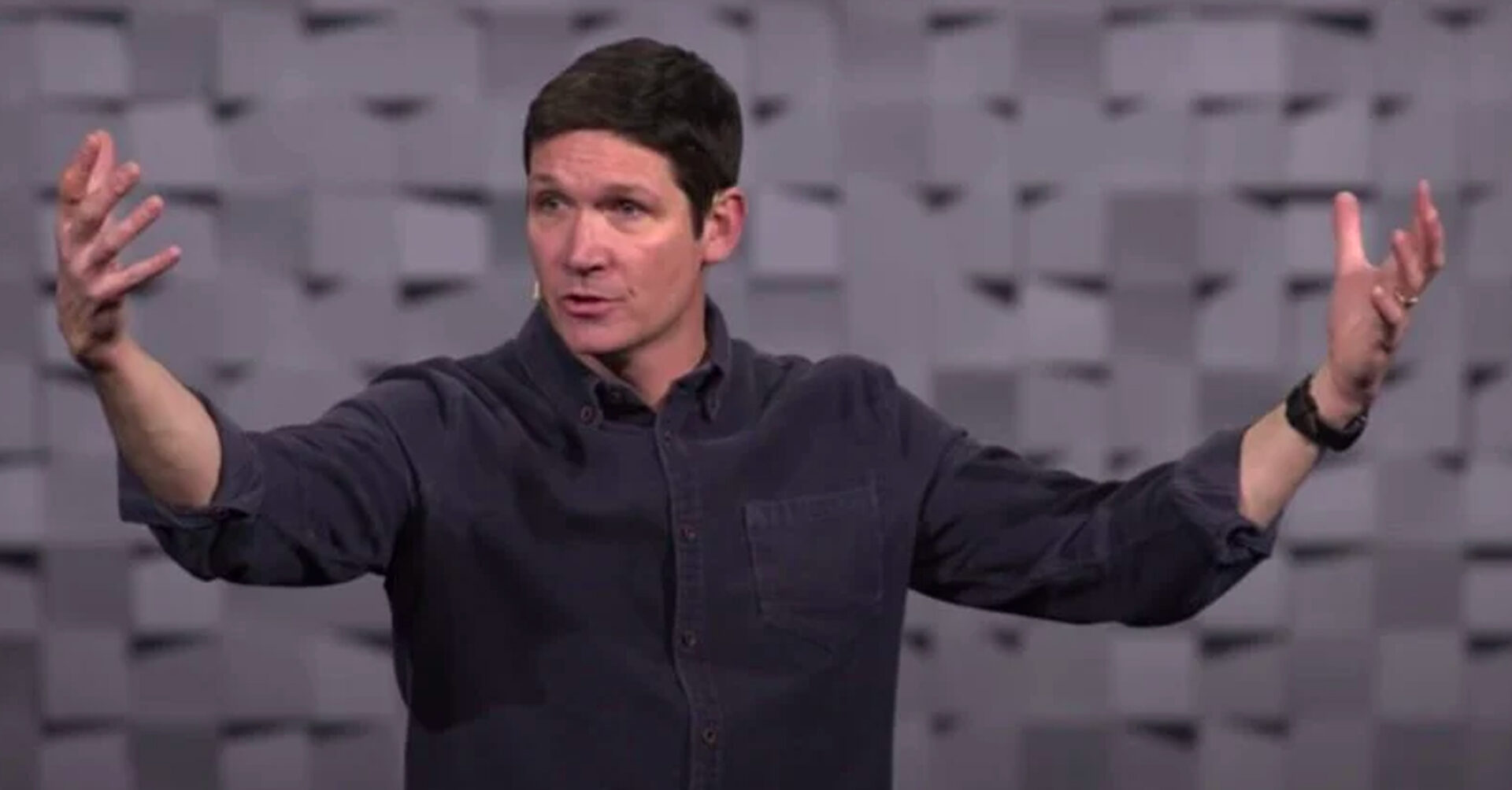 Megachurch Pastor Forced Out After Inappropriate Messages Scandal ...